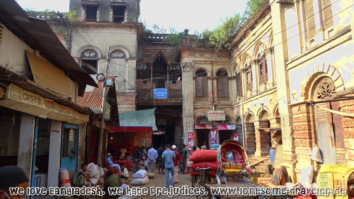 Ruplal House - The Lonesome Traveler