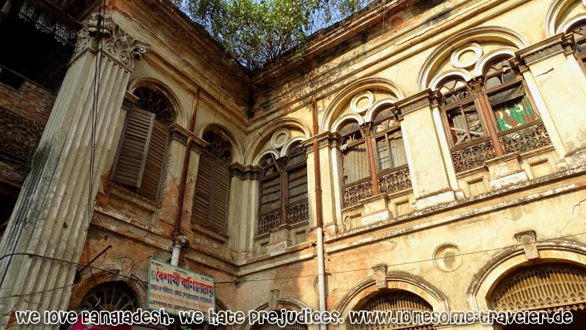 Ruplal House - The Lonesome Traveler